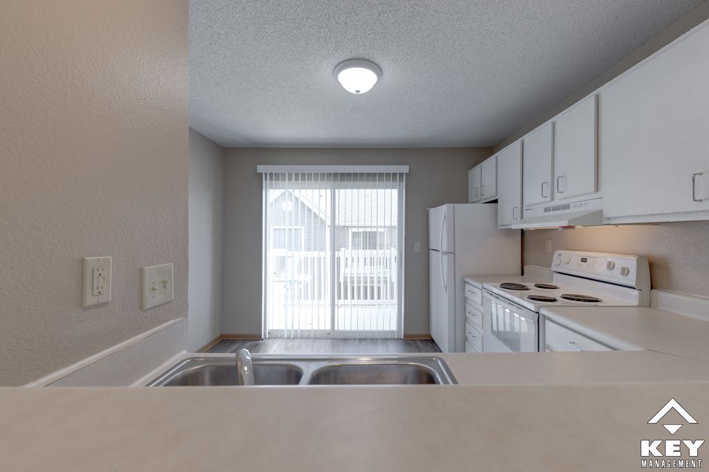 Brookfield Residences | Manhattan, Kansas Apartment Living