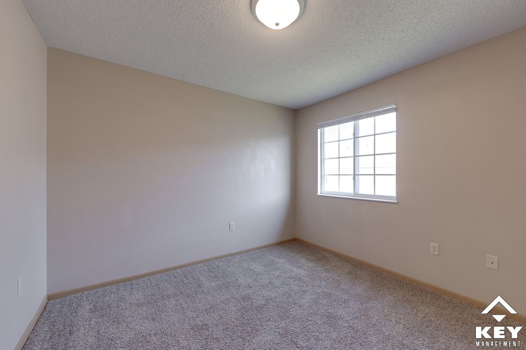 Brookfield Residences | Manhattan, Kansas Apartment Living